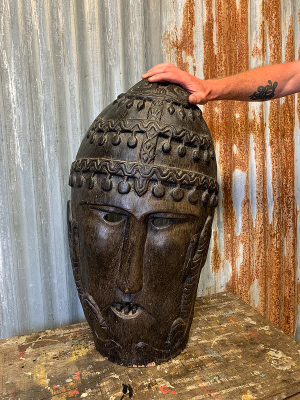 A large wooden carved Oceanian/Australasian tribal mask - Belle and ...